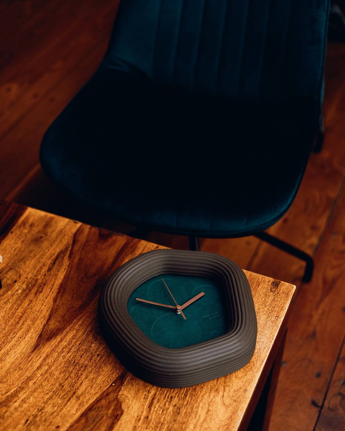 Wallie Dark Chocolate – Ura Watches